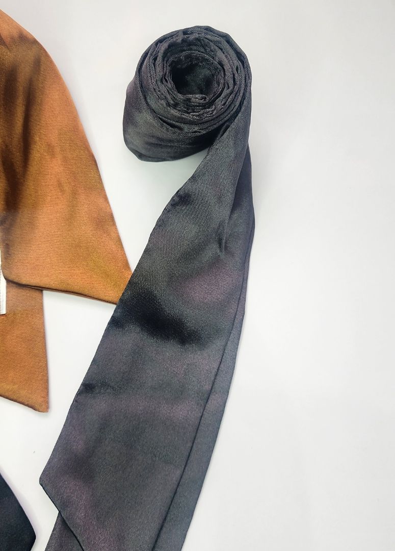 Edge Scarves – The H Word